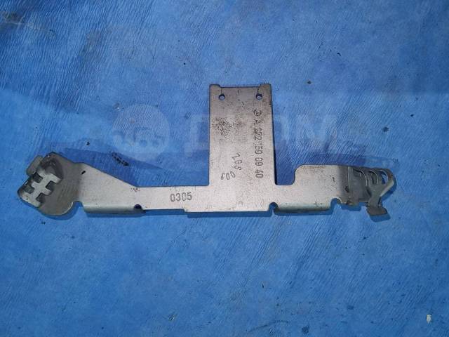 Купить Кронштейн датчика кислорода Mercedes-Benz E-Class W211 в ...