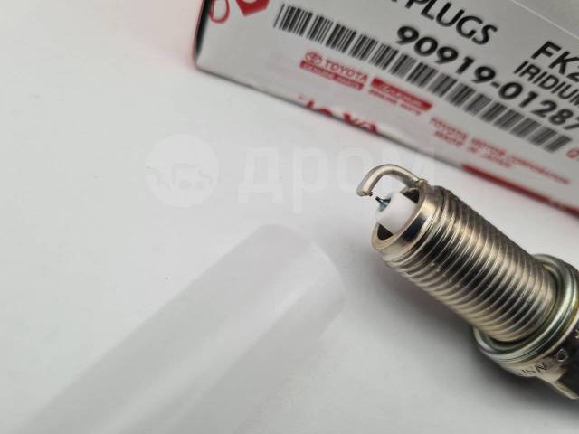Купить Свеча зажигания Toyota 90919-01287 FK20HR-A8 Оригинал во ...