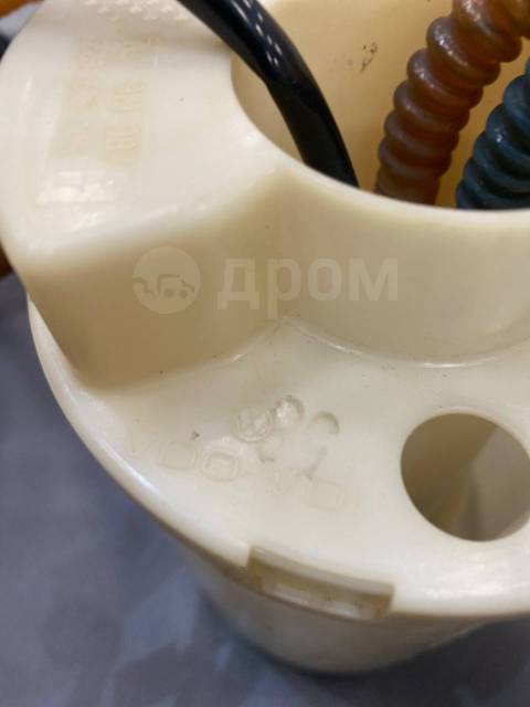 Купить Топливный насос Volkswagen Touareg Porsche Cayenne 2006 ...