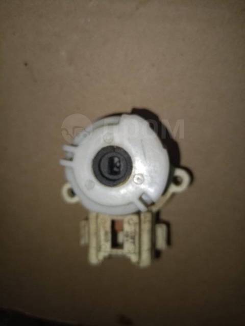 Купить Контактная группа замка зажигания Toyota Vitz 8445052010 SCP11 в ...