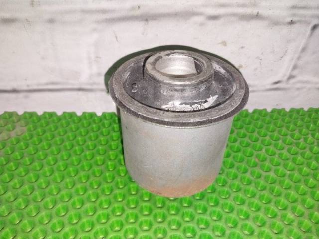 Купить Сайлентблок балки Chevrolet Aveo 96535146 T250 F14D4, задний в ...