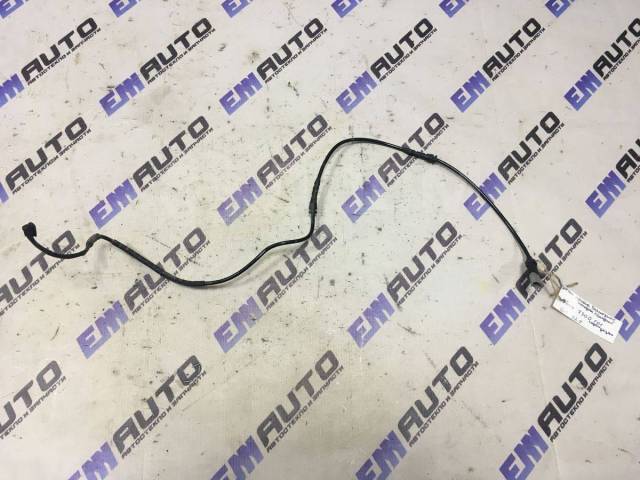 Купить Датчик износа тормозных колодок пер. БМВ 730D F01 BMW 7 серия ...