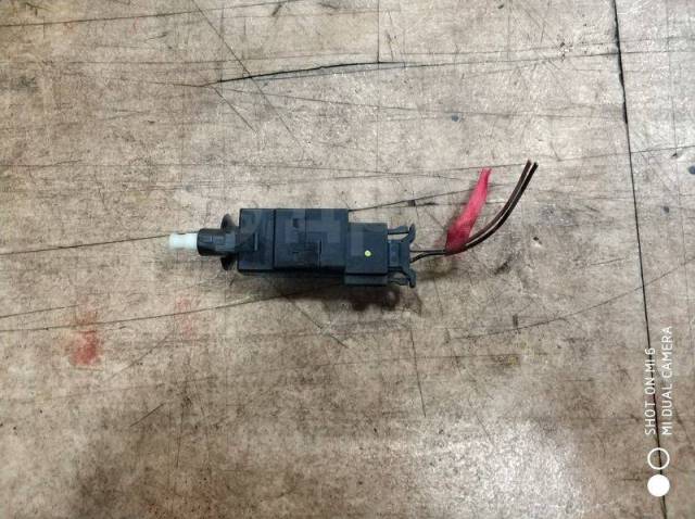 Купить Датчик педали тормоза Мерседес W211 в Екатеринбурге по цене: 800 ...