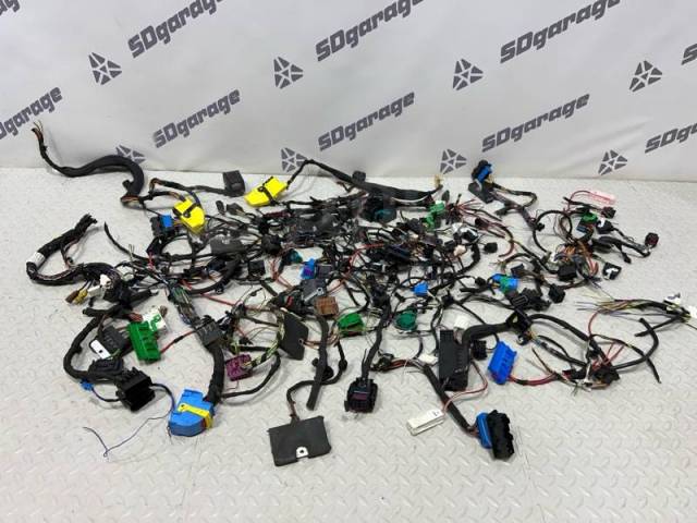 Купить Фишка Разъем Штекер Bmw X5 2021 61137590363 G05 B58B30C в Москве ...