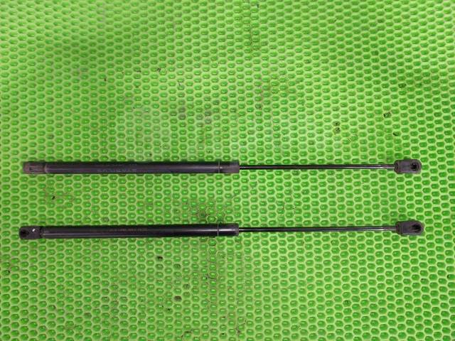 Купить Амортизаторы стекла багажника Cadillac Escalade GMT800 в Большом ...