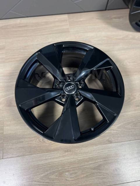 Диски Audi r18 черные, 18", 4 шт, 5x112, 12,90 кг. литой, 66,6 мм. 1 шт ...