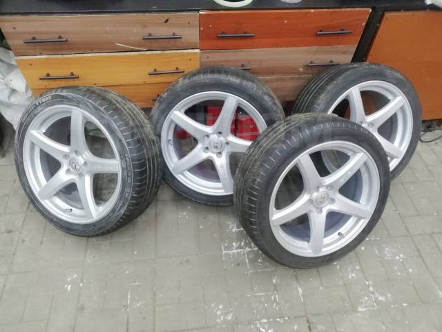 Продам колеса R17, 17", 1 шт, 215 мм, 45 %, радиальный, 215/45/17 ...