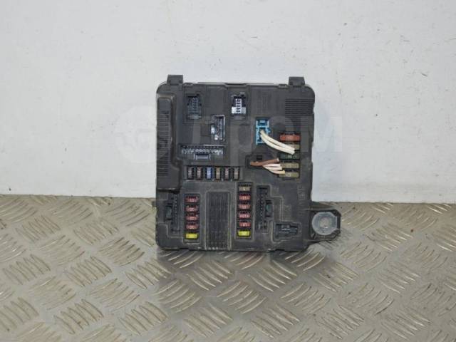 Купить Блок предохранителей 8200306033B в Ангарске по цене: 16 200₽ — объявление от компании ...