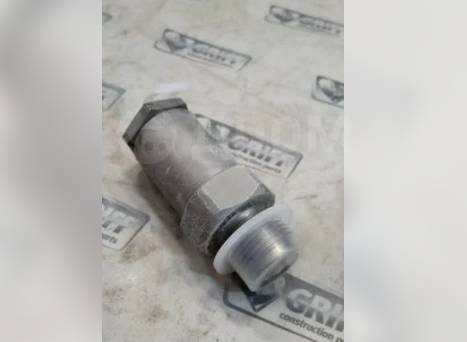 Купить Клапан рампы Komatsu pc300-8 6746-71-4231 в Подольске по цене: 4 ...