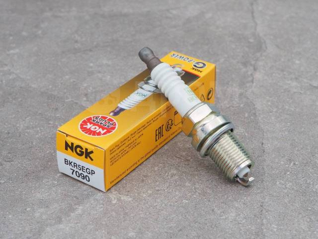 NGK G power Platinum BKR5EGP 1 600