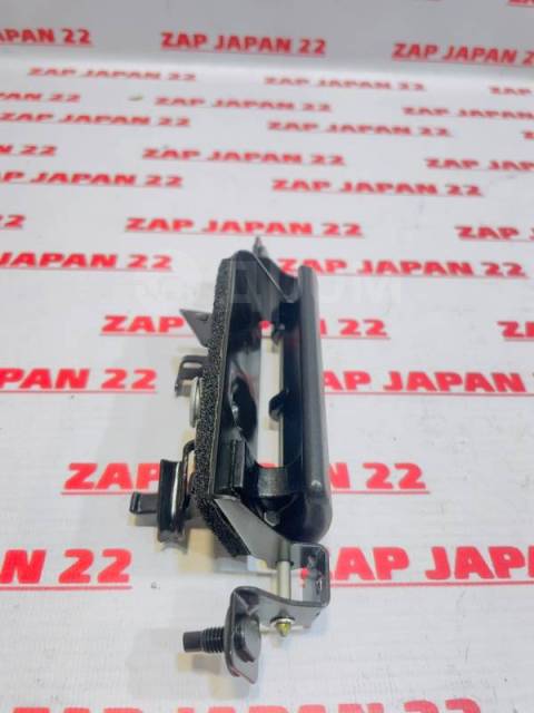 Купить Ручка двери багажника Toyota Sequoia 00-07 690900C080 UCK 35 ...