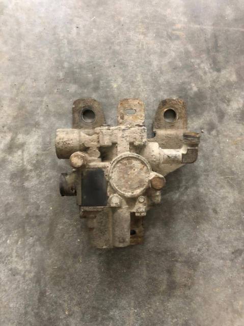 Купить Кран ABS Scania 1453761 в Новосибирске по цене: 3 500₽ — частное ...