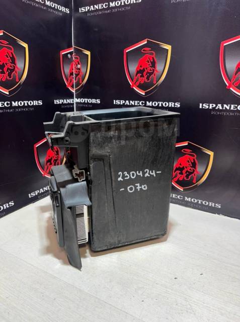 Купить Холодильник Land Rover Range Rover 2017 4442700467 L405 448DT в ...