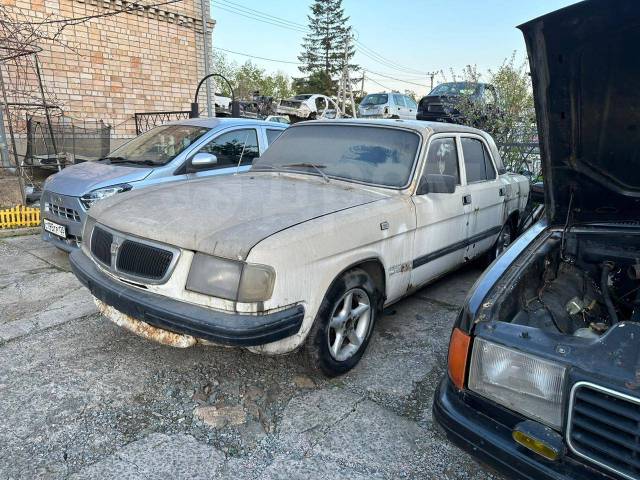 ГАЗ 3110 Волга, 2001, номер двигателя: 402 в Артеме