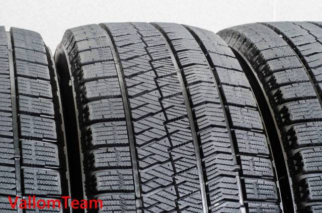 Комплект шин 215/55R17 Bridgestone Blizzak VRX2, 17", 1 шт, 215 мм, 55 %, радиальный, зимние ...