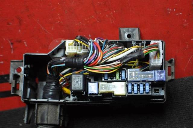 Купить Блок предохранителей Nissan Pathfinder 2006 24381C9900 R51 ...