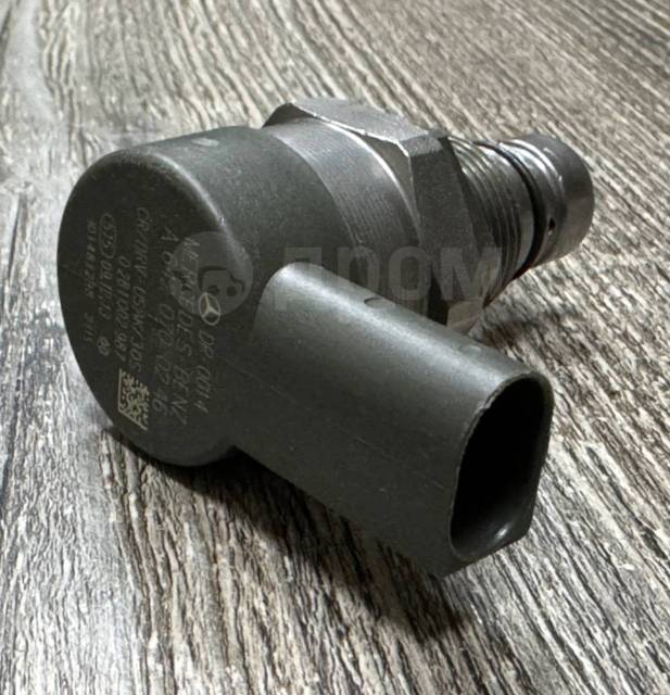 Купить Клапан регулировки давления топлива (рампа) OM642 Mercedes ...