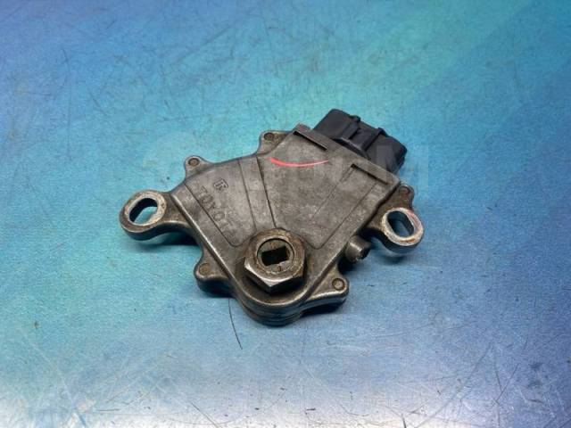 Купить Селектор акпп Toyota Land Cruiser 2000 8454065010 HDJ100 1Hdfte ...