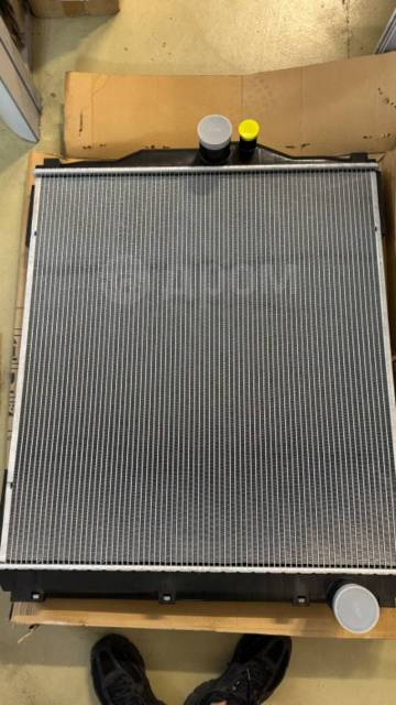 Купить Радиатор Mitsubishi FUSO Super Great 1996- 6M70, 6D40, 8M21 ...