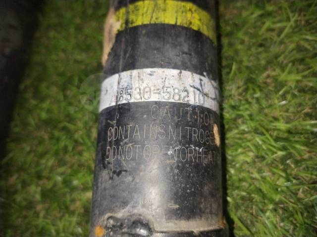 Купить Амортизатор Toyota Alphard 2018 4853058190 GGH30W, задний во ...