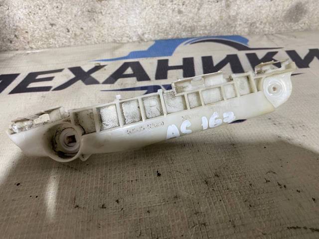 Купить Крепление переднего бампера правое Toyota 52535-52060 во ...