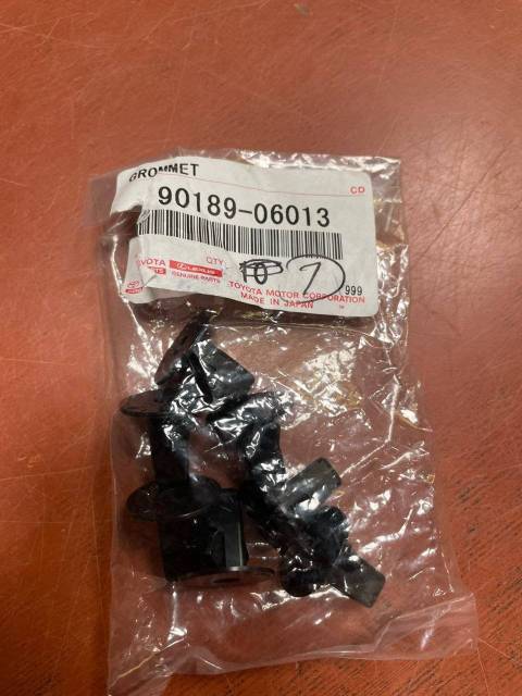 Купить 90189-06013 Клипса крепежная Toyota в Хабаровске по цене: 90 ...