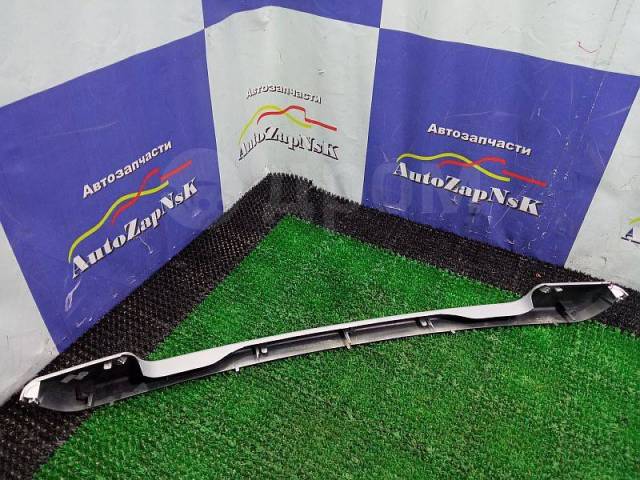 Купить Накладка бампера переднего Mitsubishi Pajero Sport в ...