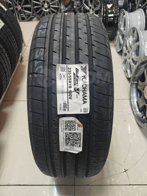 235/55 R18 Yokohama (BluEarth-XT AE61) Россия, 18", 1 шт, 235 мм, 55 %, радиальный, летние, без ...