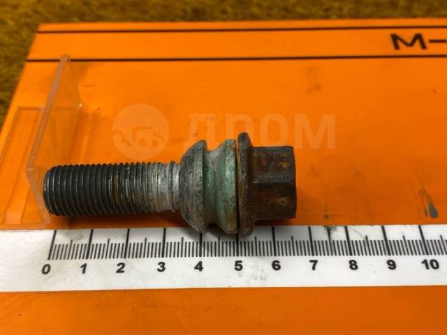 Купить Болт колесный Audi Q7 2008 WHT001693 4L BAR в Красноярске по ...