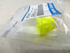 GP9B42693 Ограничитель двери багажника купить на Дроме