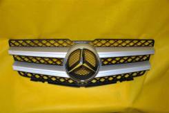 Решетку радиатора Мерседес GLK-класс купить! Цены на новые, бу и ...