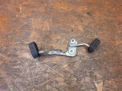 Запчасть A2044901037 - Купить клипса! Цены. Фото автозапчастей