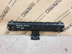 Запчасть 5380442010 - Купить крепление крыла! Цены. Фото автозапчастей