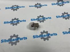 Запчасть 2737075060 - Купить держатель щетки стеклоочистителя в ...